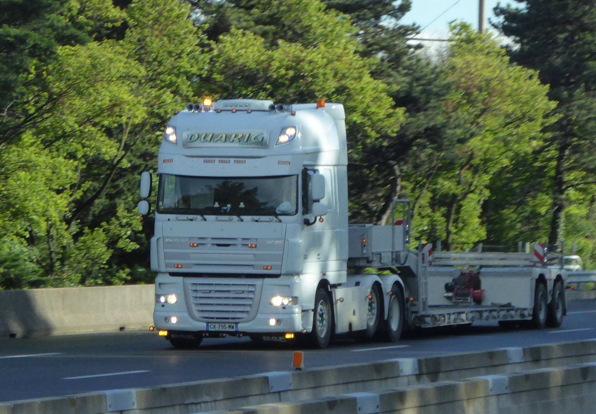 Plateaux extensibles et surbaissés ⋆ Transports DUARIG
